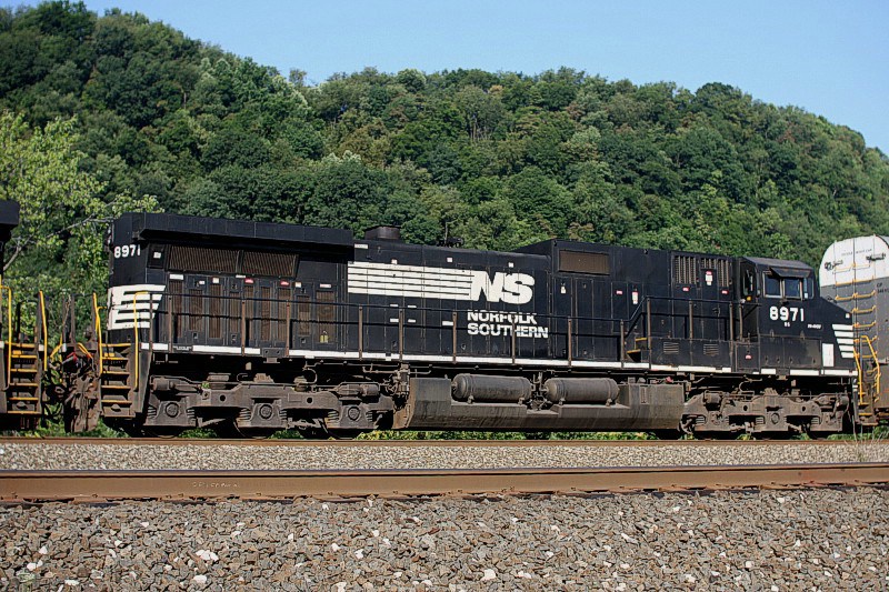 NS 8971